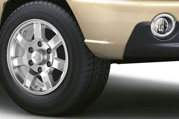 Chevrolet Tavera Price, Mileage, Specs, Reviews | Droom
