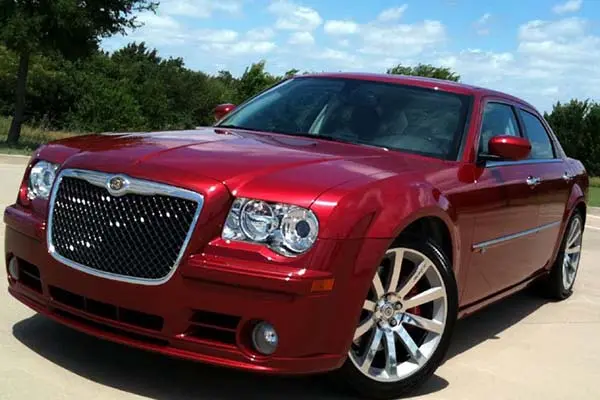 Chrysler 300C SRT Price, Mileage, Specs, Reviews | Droom