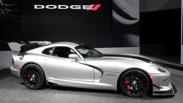 Dodge Viper Price, Mileage, Specs, Reviews | Droom