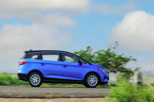 BYD E6 Price, Mileage, Specs, Reviews | Droom