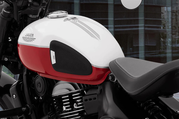 Jawa 42 Bobber Price, Mileage, Specs, Reviews | Droom