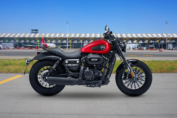 Keeway V302C Glossy Black 2022 Price in India | Droom