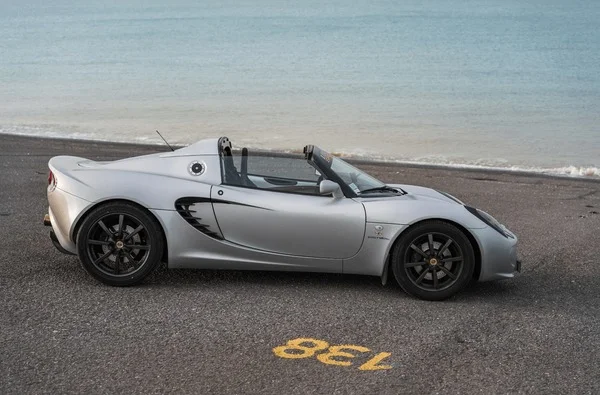 Lotus Exige Price, Mileage, Specs, Reviews | Droom