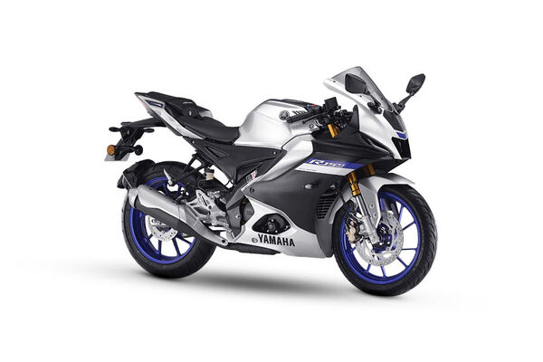 Yamaha R15M Price in India, Mileage, Reviews & Images, Specifications ...
