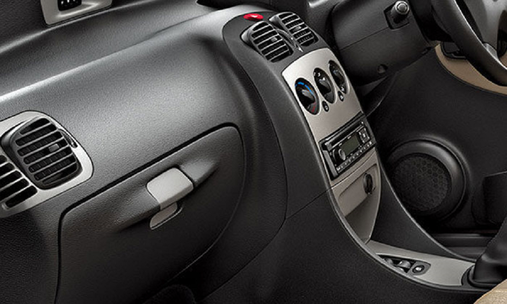 Tata Indica V2 Price, Mileage, Specs, Reviews | Droom
