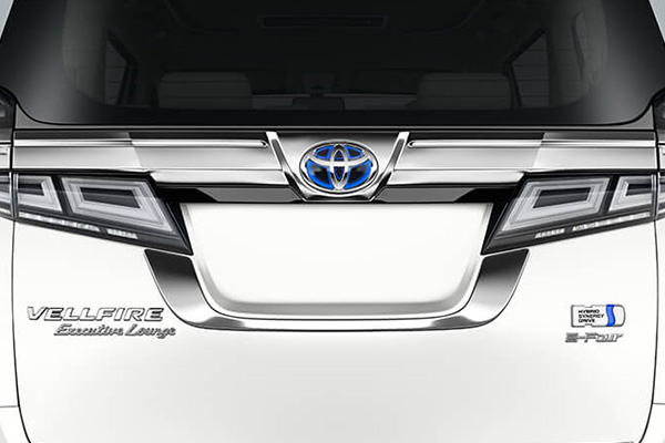 Toyota Vellfire VIP Executive Lounge 2025 Price, Mileage, Specs, Colors ...